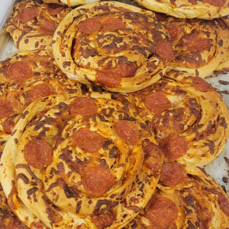 Pizza Swirl | So Delish